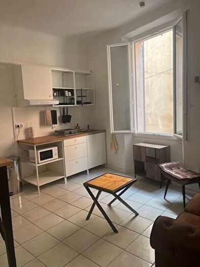 Appartement à louer - Brignoles - 2 pièces - 1 chambre