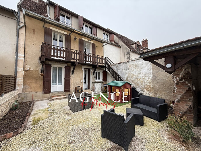 Maison à vendre - Donnemarie-Dontilly - 5 pièces - 4 chambres