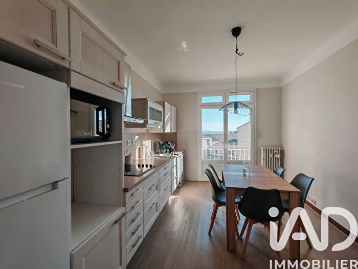 Appartement à louer - Baza-Bois Vignal, Aubenas - 3 pièces - 2 chambres