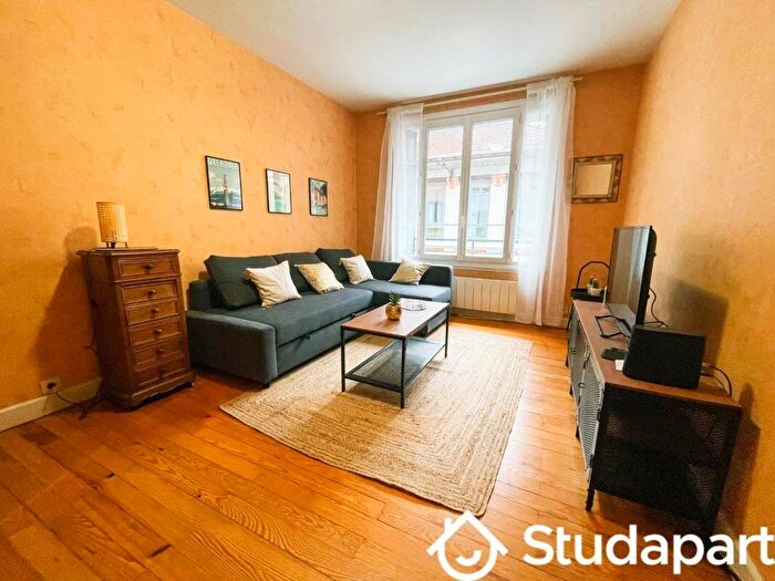 Appartement à louer - Berriat-Ampere, Grenoble - 2 pièces - 1 chambre