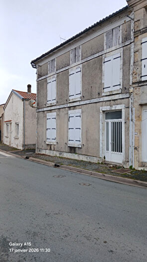 Maison à louer - Brizambourg - 4 pièces - 3 chambres