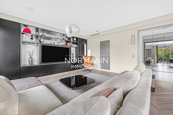Neuilly-sur-Seine, Saint-James, Madrid - Appartement 5 pièces à vendre