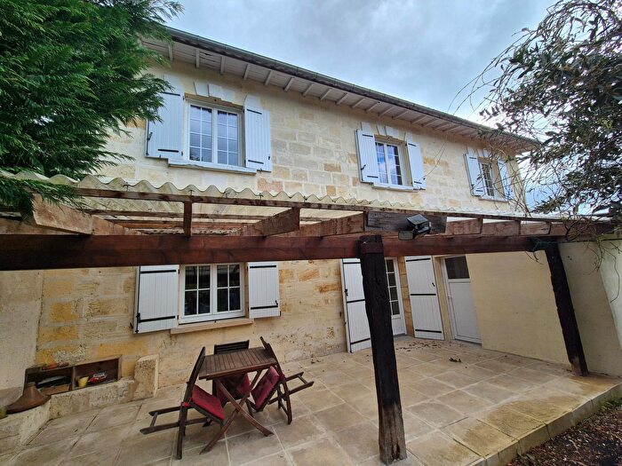 Maison à vendre - Ambarès-et-Lagrave, La Blanche, Bernatet, Saint-Denis, Chemin de Vie, Garlop - 7 pièces - 6 chambres