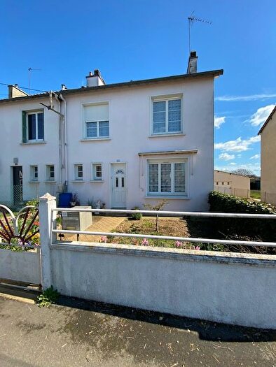 Maison à vendre - Saint-Cosme-en-Vairais - 5 pièces - 4 chambres