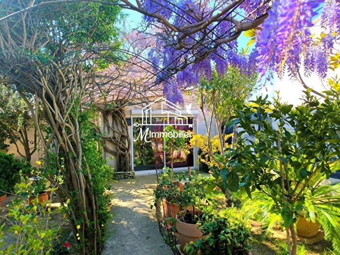 Appartement à louer - Ecarts, Narbonne - 1 pièce