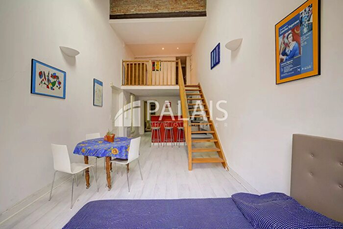 Nice, Vieux Nice : Appartement 3 pièces à vendre
