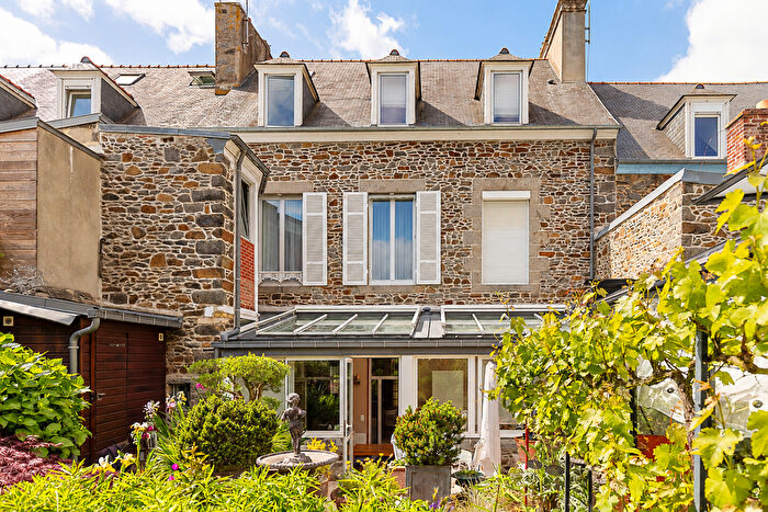 Maison 9 pièces à vendre à Saint-Brieuc, Centre-ville, Saint-Michel, Le Légué, Notre-Dame