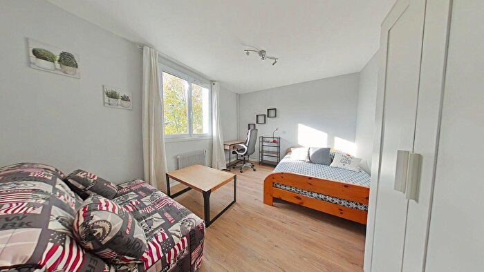 Saint-Étienne : Appartement 1 pièce à louer