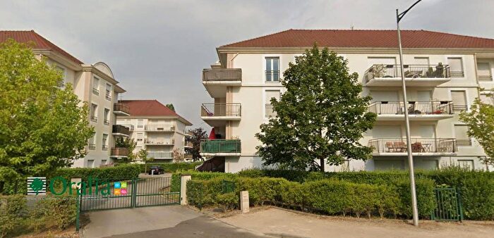 Appartement à louer - Atrias-Vieux Village-Grand Chaignet, Quetigny - 2 pièces - 1 chambre