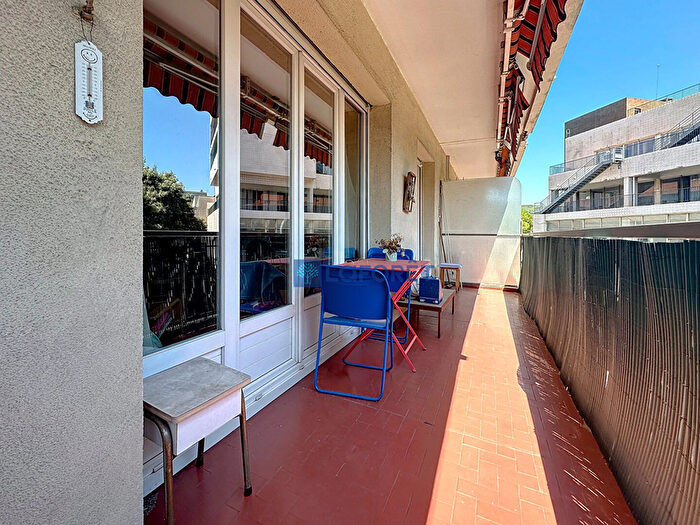 Appartement à vendre - Draguignan, Esplanade, Saint-Léger - 2 pièces - 1 chambre