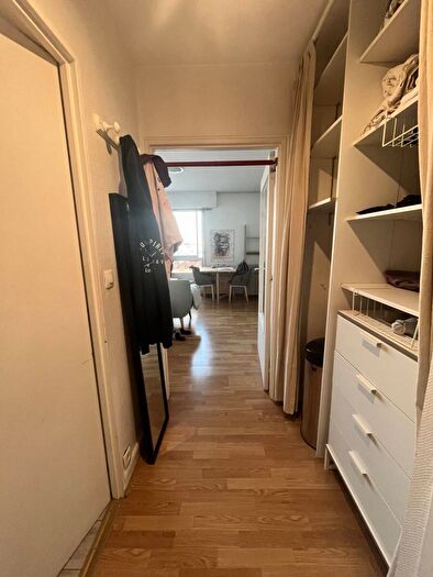 Appartement à louer - Courbevoie - 1 pièce
