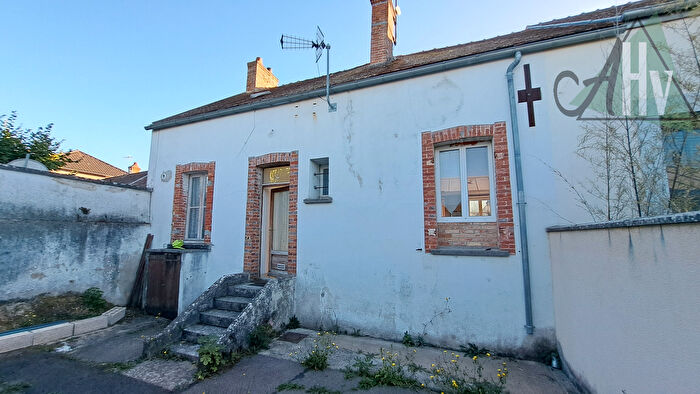 Montereau-Fault-Yonne : Maison 2 pièces à vendre
