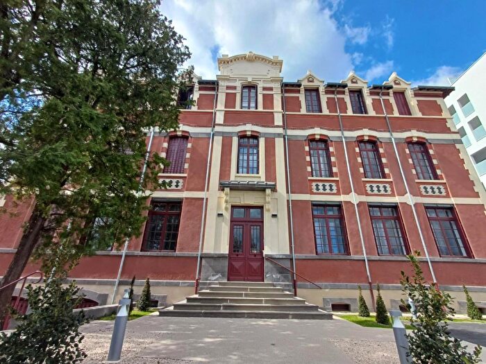 Appartement à louer - Clermont-Ferrand, Vallières, Sallins, Poncillon - 2 pièces - 1 chambre