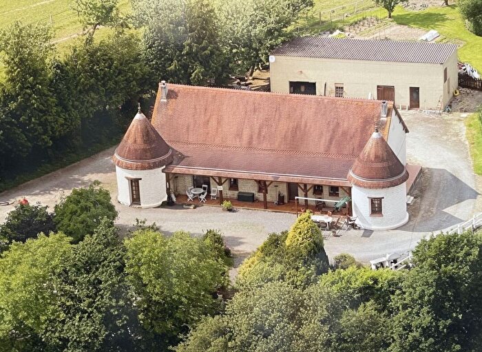 Maison à vendre - Mandeville-en-Bessin - 8 pièces - 5 chambres