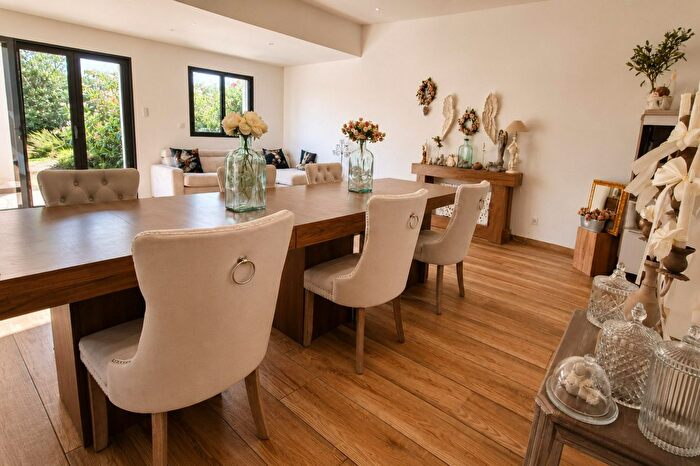 Maison 5 pièces à Mazan, à vendre