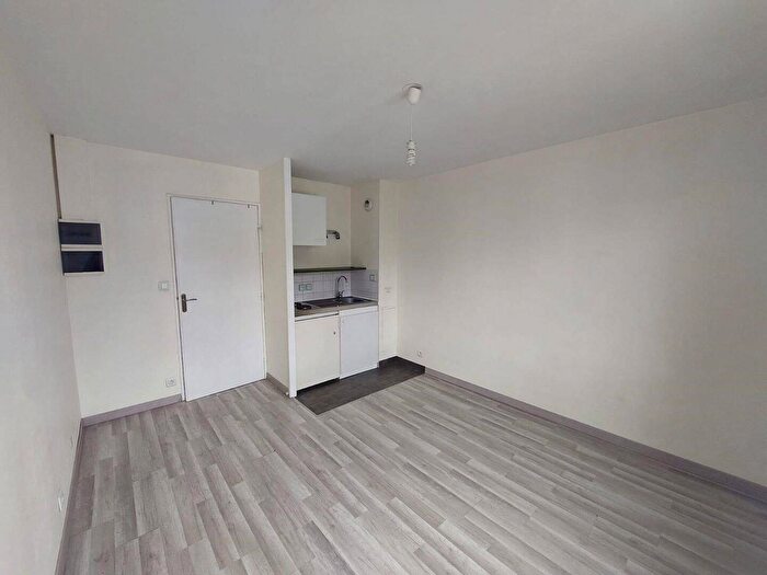 Madeleine-Saint Léonard-Justices, Angers - Appartement 1 pièce à louer