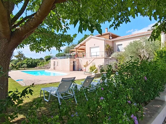 Maison 7 pièces à Condom, à vendre