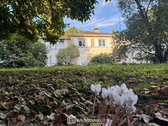 Maison à vendre - Le Boupère - 14 pièces - 7 chambres