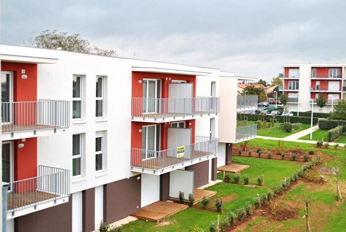 Appartement à louer - Sainte Pezenne, Niort - 3 pièces - 2 chambres