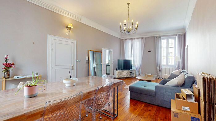 Appartement 3 pièces à Moulins, Centre-ville, à louer