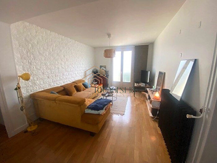 Bourges, Centre-ville, Charlet, Lahitolle, Pignoux, Sembat - Appartement 3 pièces à louer