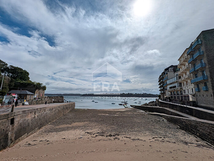 Dinard, Centre-ville, Plage de l'Ecluse, Pointe du Moulinet : Appartement 1 pièce à vendre