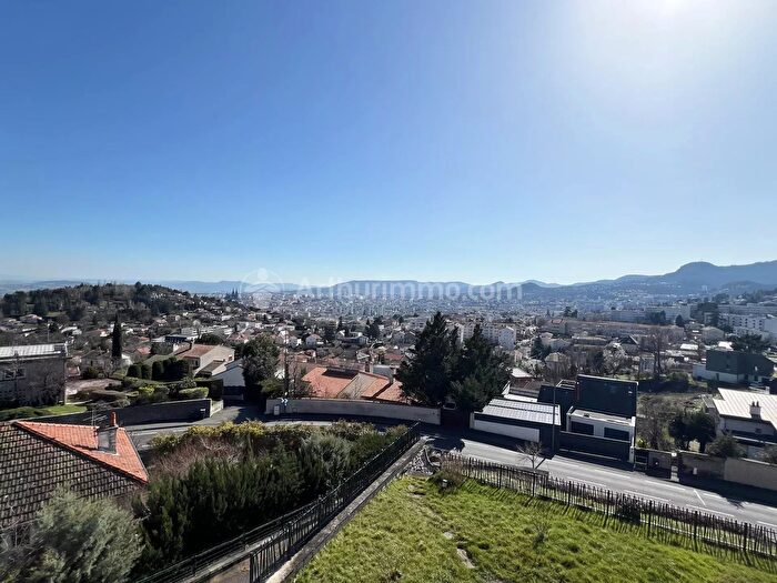 Maison à vendre - Clermont-Ferrand, Cotes de Clermont - 9 pièces - 5 chambres