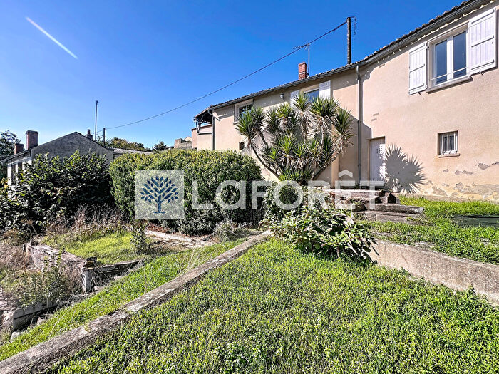 Maison à vendre - Saint-Jacques-de-Thouars - 3 pièces - 1 chambre