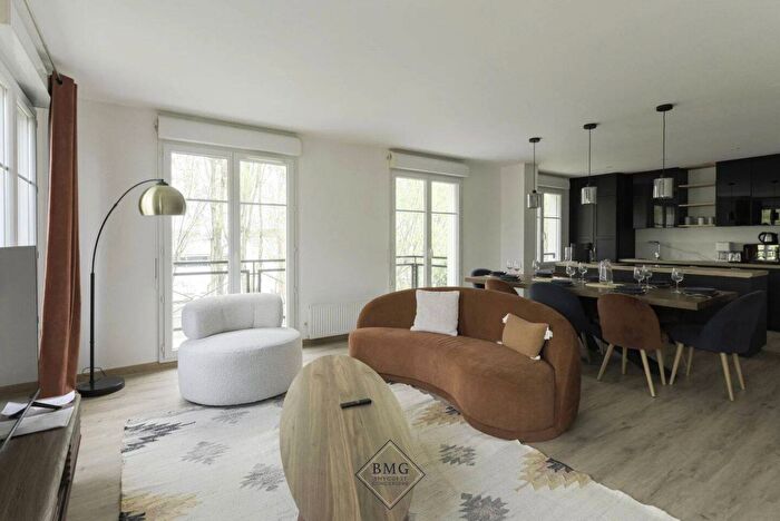 Appartement à louer - Serris - 4 pièces - 3 chambres