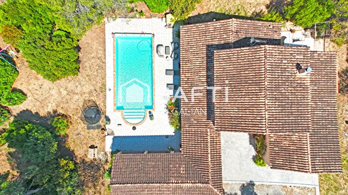 Maison 5 pièces à vendre - Roquebrune-sur-Argens, La Bouverie