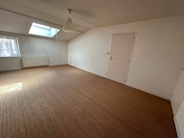 Appartement à louer - Poitiers, Centre-ville - 2 pièces - 1 chambre