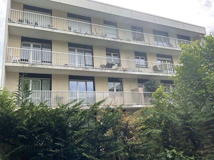 Appartement à vendre - Montmorency - 3 pièces - 2 chambres