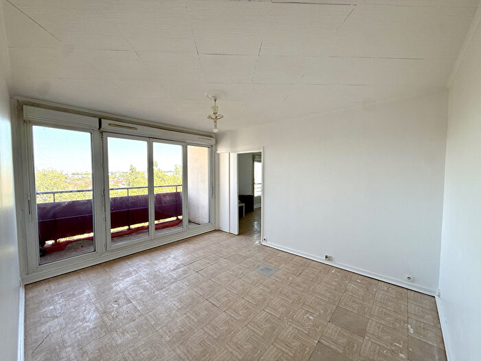 Appartement à vendre - Aulnay-sous-Bois - 4 pièces - 3 chambres