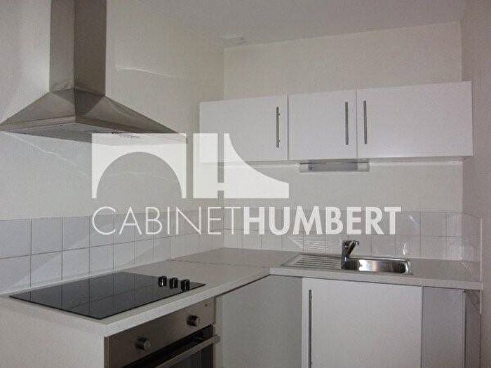 Appartement à louer - Hyper Centre-Vieille Ville, Saint-Étienne - 1 pièce