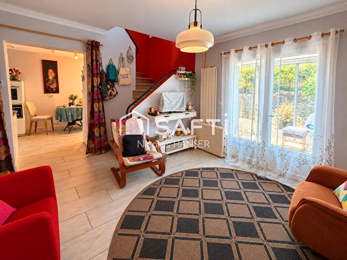 Alès, Bruèges, Croupillac, Clavières, Chantilly : Maison 5 pièces à vendre