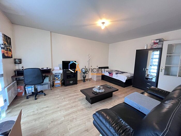Orléans : Appartement 1 pièce à louer
