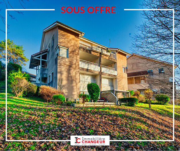 Appartement à vendre - Voiron, Souillet, Vouise, Belvédère - 2 pièces - 1 chambre