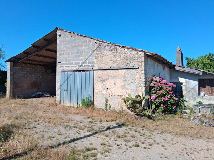 Saint-Ciers-sur-Gironde - Maison 3 pièces à vendre