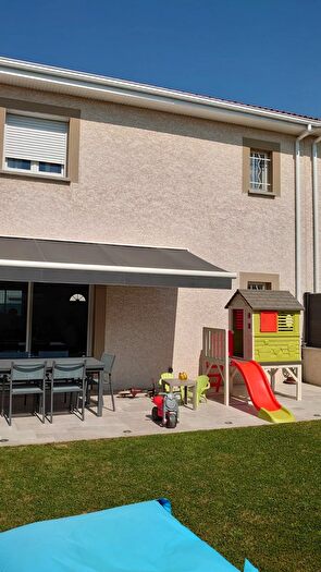 Maison 4 pièces à vendre à Toussieu