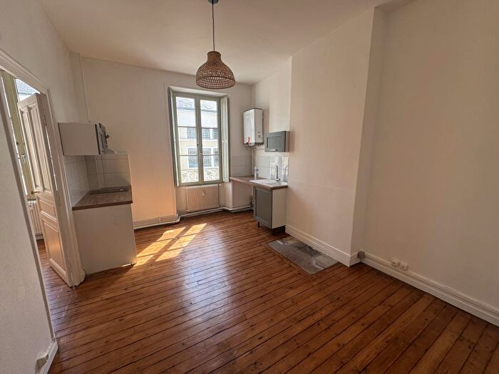 Appartement 1 pièce à Angers, Centre-ville, La Fayette, à louer