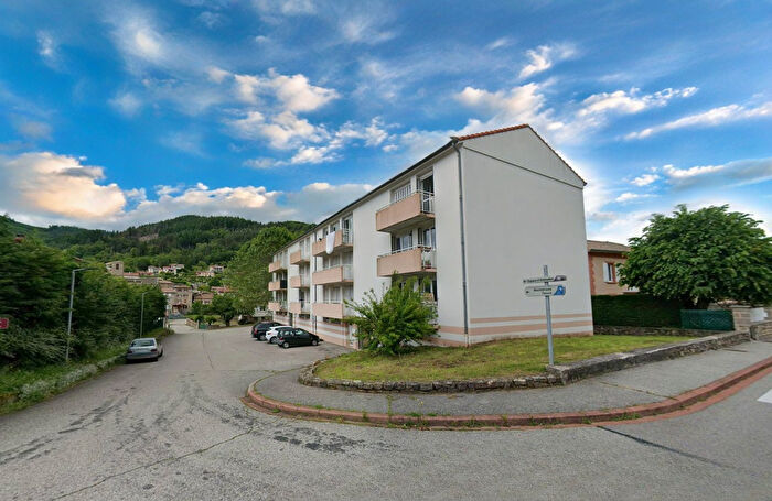 Appartement à louer - Mariac - 4 pièces - 3 chambres