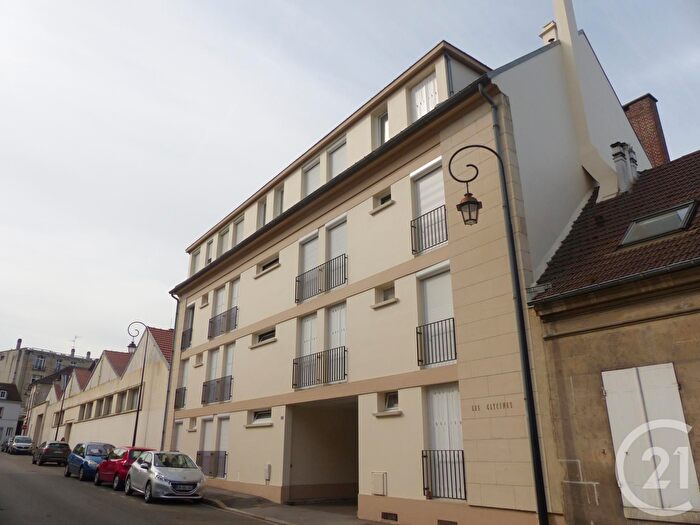 Appartement à louer - Compiègne, Les Capucins, Saint-Germain - 1 pièce