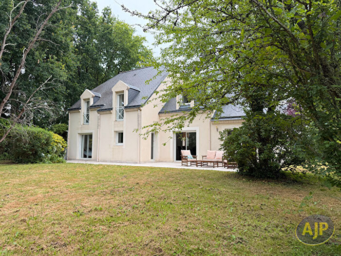 Maison 7 pièces à vendre à Sautron