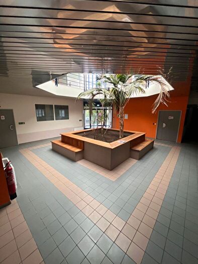 Appartement à louer - Hôpitaux-Facultés, Montpellier - 10 pièces - 5 chambres