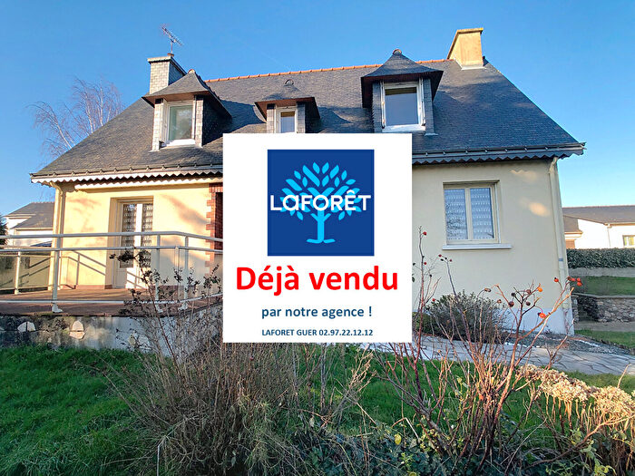 Maure-de-Bretagne : Maison 7 pièces à vendre