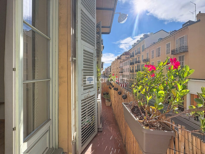 Appartement 4 pièces à Nice, Le Port, à vendre