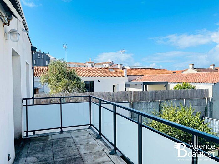 Appartement 3 pièces à Saint Gilles-Centre Ville, Saint-Gilles-Croix-de-Vie, à louer