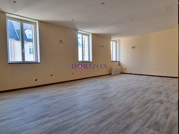 Appartement à vendre - La Chapelle-en-Serval - 4 pièces - 3 chambres