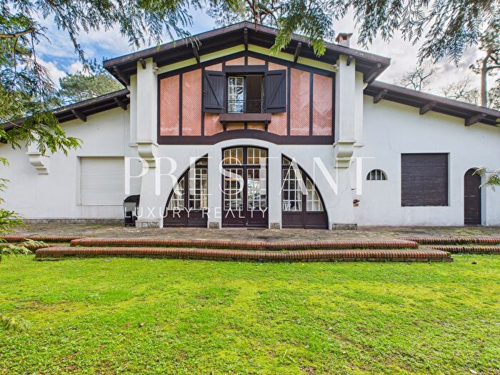 Maison à vendre - Soorts-Hossegor - 8 pièces - 5 chambres