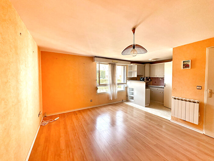 Lorient, Merville Nouvelle ville : Appartement 2 pièces à vendre
